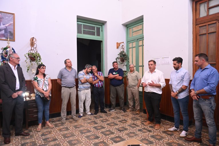 El intendente Davico acompañó la asunción de Jonathan Ríos en la Zonal ...