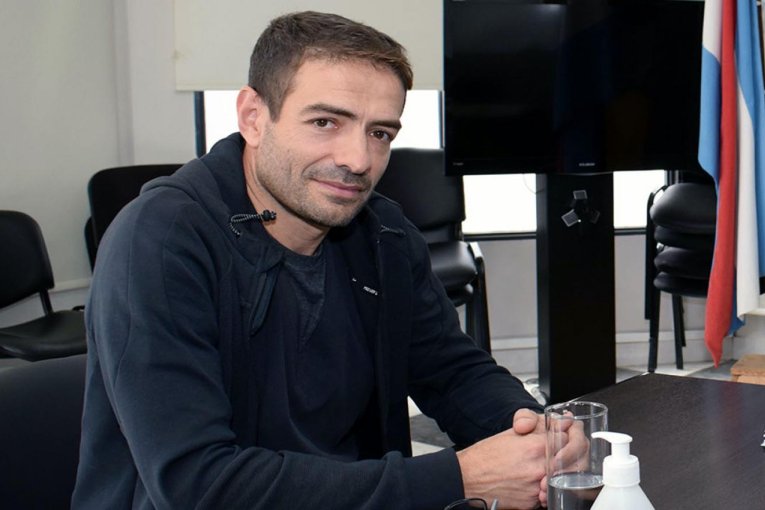 Quién es el Secretario de Salud que desoyó las órdenes de Frigerio y se ...