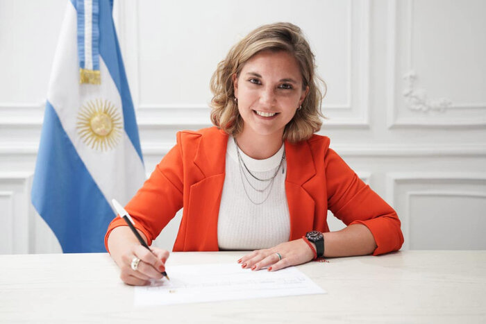 Cora asumirá la ex banca de Kueider en el Senado de la Nación ...