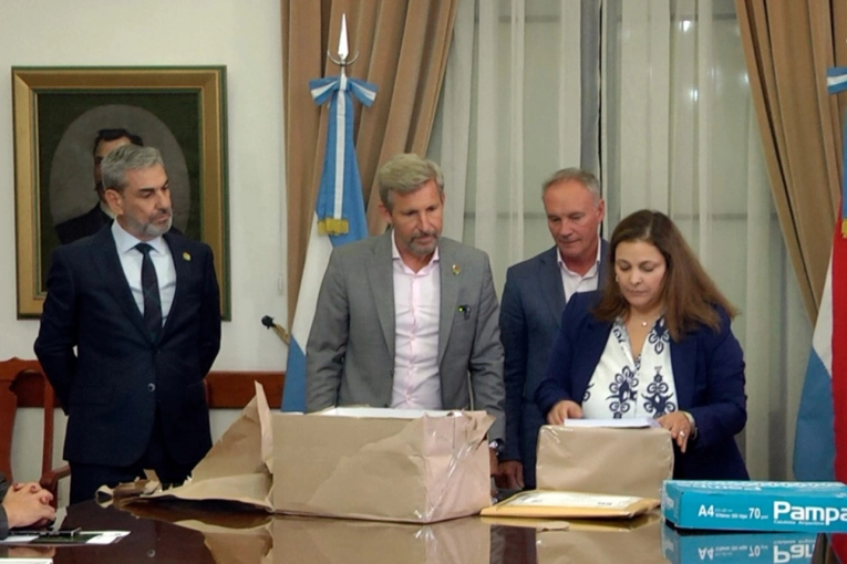 Licitaron el grupo 2 de bacheo de rutas en Entre Ríos ...